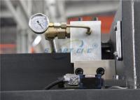 China Stable Performance Hydraulic Swing Beam Shearing Machine Safe Reliable Operation for sale