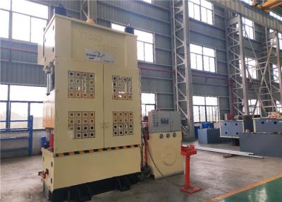 Cina metallo 1000T di 1300*1300mm che timbra la macchina della pressa idraulica in vendita