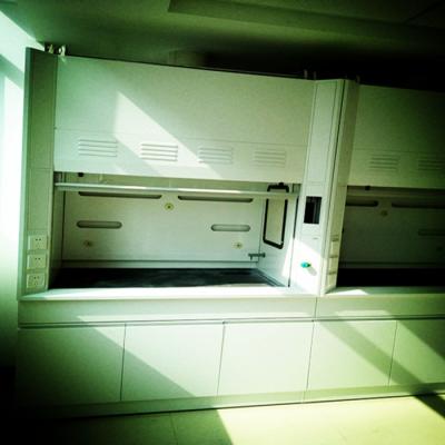 China Steel Lab Fume Hood with Expoxy Resin Worktop Resistance to Corrosion , Acid and Alkali for sale