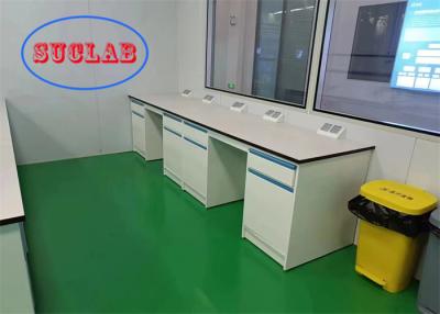China Multifunctionele laboratoriumbank Maleisië met reagensrack en spatsbestendige doos Te koop