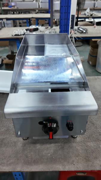Quality (GG-12) Pan Fried Kitchen Gas Griddle Commercial for Flat Surface Preparation CE for sale