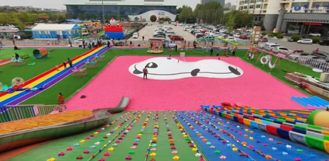 Close-up view of the durable slide construction