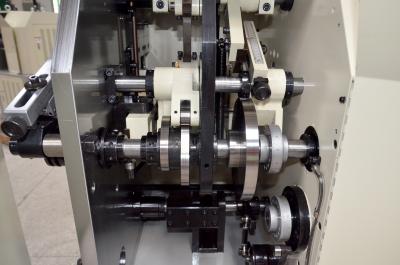Cina 0.6mm Spring Manufacturing Machine 40mm Automatic Spring Making Machine (Motore automatico per la produzione di molle) in vendita