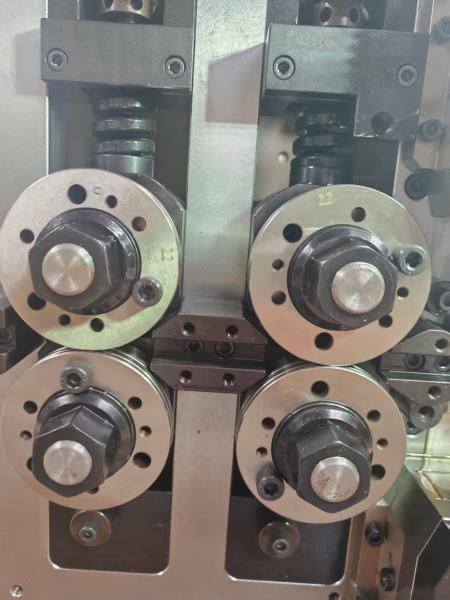Quality 380V CNC Spring Forming Machine 0.8mm-3.0mm Spring CNC Machine for sale