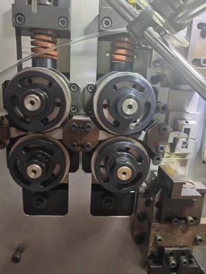 중국 0.6mm-2mm CNC 스프링 제작 기계 자동 스프링 코일링 머신 판매용