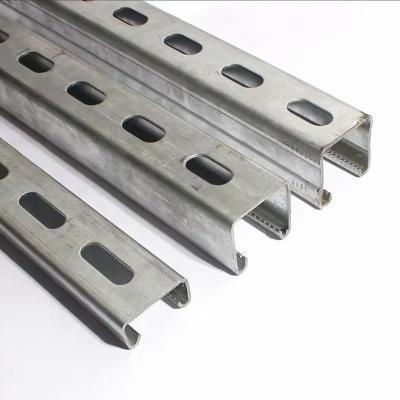 Cina C forma di acciaio metallo Strut Canale 40-80mm lunghezza personalizzabile per la costruzione durevole in vendita