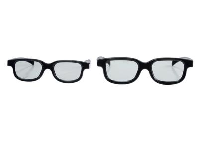 Chine Le cinéma en plastique léger du passif 3D a polarisé les verres de sûreté, verres bon marché de polariseur de Reald 3D pour 3D TV à vendre