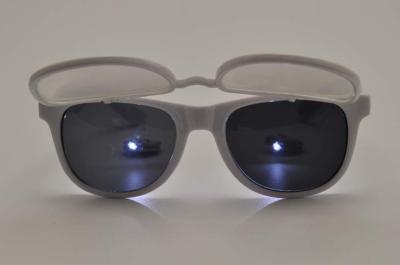 China Vidrios de los fuegos artificiales de las lentes 3D del laser para el sistema de la película de Imax Reald en venta