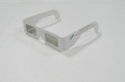 Chine Différents types de verres polarisés linéaires du film 3D de papier pour le cinéma à vendre