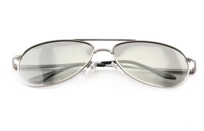 Cina Metal i vetri polarizzati lineari 3D della struttura per la struttura di modo del pilota di film di Imax in vendita