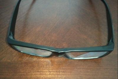 중국 신문은 국부적으로 기금 올리기를 위한 colorcode 3d 불꽃 놀이 유리 공짜를 삽입한다 판매용