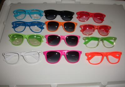 China Vidros de papel polarizados lineares dos fogos-de-artifício 3d do dia de Natal para a promoção à venda