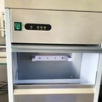 China R134a Lab Snowflake Ice Maker 50kg 150kg Capacity Stainless Steel Anti Corrosion Durable for sale