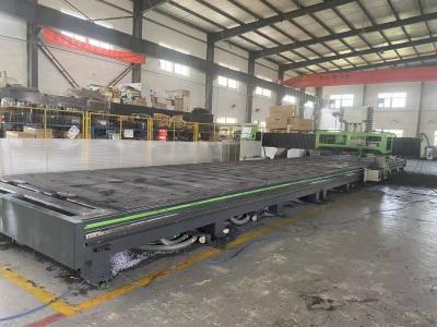 China Centro de procesamiento para paneles de carrocería de automóviles con paneles compuestos aislados en venta