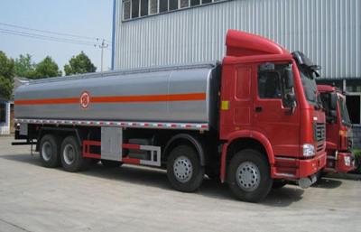 High Performance 25-30 CBM Gasoline Tank Truck 8X4 RHD Euro2 336HP