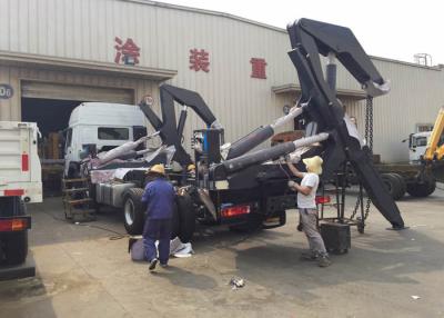 China 20 / 40 Feet Container Side Loader Truck 37 Tons For Container Loading And Lifting for sale