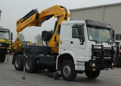 China SINOTRUK Tractor Truck Mounted Hydraulic Crane 6X4 LHD 336HP XCMG 12 Tons Crane for sale
