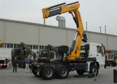 China SINOTRUK Tractor Truck Mounted Hydraulic Crane 6X4 LHD 336HP XCMG 12 Tons Crane for sale