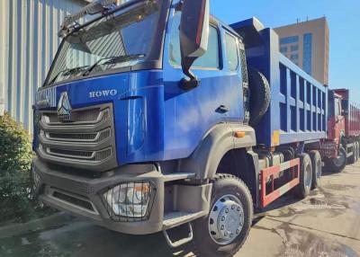 Cina RHD 8×4 12 ruote ZZ3317V3847B1R Alta potenza Basso consumo di carburante380HP Blu HOWO Tipper Truck in vendita