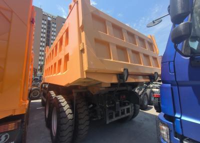 Cina Sinotruk Howo Mining Tipper Dump Truck 90Tons 6 × 4 Corpo di carico in acciaio ad alta resistenza in vendita