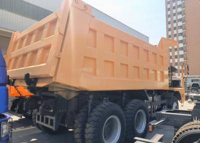 Cina Sinotruk Howo Mining Tipper Dump Truck 90Tons 6 × 4 Corpo di carico in acciaio ad alta resistenza in vendita