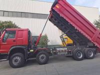 中国 HOWO 12ホイール Sinotruk 8X4 ダンプトラック 400hp 鉱山用 LHD U型コンテナ 販売のため