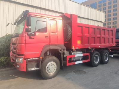 Cina 30 - 40 tonnellate RHD Sinotruk Howo Dump Truck 10 ruote in vendita