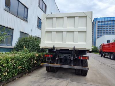 China 371HP White HOWO 6*6 All-Wheel Drive Dump Truck with Ghost-Face Cab for sale