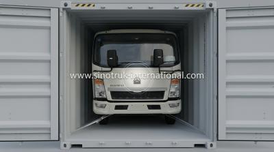 China SINOTRUK HOWO 5 Tons Light Truck LHD for Logistics ZZ1047C2813C145 for sale