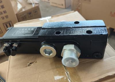China Black Pneumatic directional control valve part number 34BQK-E20L designed for dump truck for sale