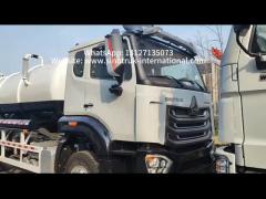 HOWO 300HP 10CBM 4x2 rioolzuigtruck: zware kracht, nauwkeurig schoonmaken en ongeëvenaarde efficiëntie