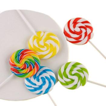 China Individually Wrapped Bulk Lollipop Variety Party Rainbow Swirl Pops Lollipops Candy for sale
