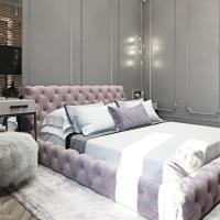 China Modern Style Solid Wood Upholstered Platform Bed Comfortable High Density Composite Foam for sale