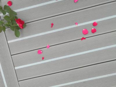 China Natural Co Extrusion Composite Decking Boards Luminous WPC Flooring 16ft for sale