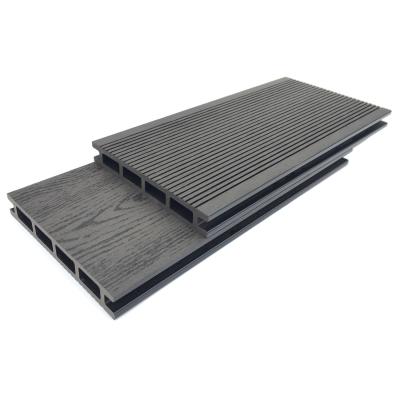 Plancher extérieur creux imperméable de vinyle de Decking Wpc de co-extrusion de 145*21 millimètres pour la piscine