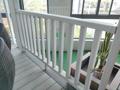 China Aluminum Frame WPC Fencing Slat Style Outdoor Home Security for sale