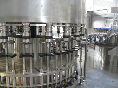 Cina Attrezzatura professionale dell'imbottigliamento dell'acqua che funziona manutenzione credibile e facile in vendita
