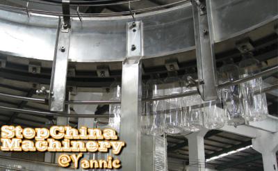 Cina Capacità vuota di BPH dei sistemi 1200 - 24000 del nastro trasportatore dell'aria della bottiglia dell'ANIMALE DOMESTICO grande in vendita