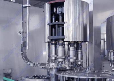Cina Macchina di rifornimento in bottiglia della bevanda del succo d'arancia 380V 50HZ potere di fonte di 3 fasi in vendita