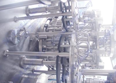 Cina Macchina di rifornimento in bottiglia della bevanda del succo d'arancia 380V 50HZ potere di fonte di 3 fasi in vendita