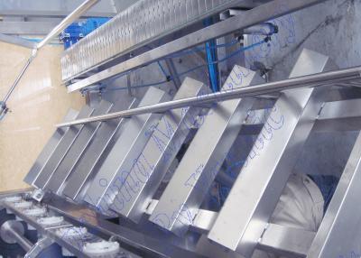 Cina Macchina di rifornimento completamente automatica elettrica del barattolo da 20 litri, macchina di rifornimento da 5 galloni in vendita
