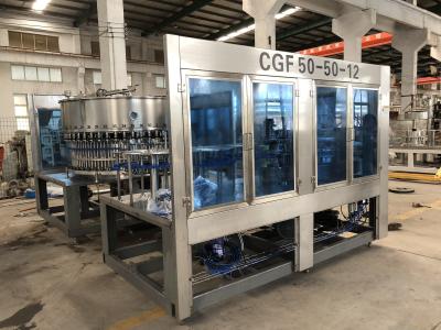 Cina Trasportatore diretto di plastica dell'aria dell'imbottigliatrice del Plc 5000BPH in vendita