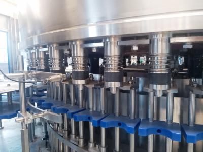 Cina Pressione isobarica della macchina di rifornimento dell'acqua gassata della soda di CDD 15000BPH 500ml in vendita
