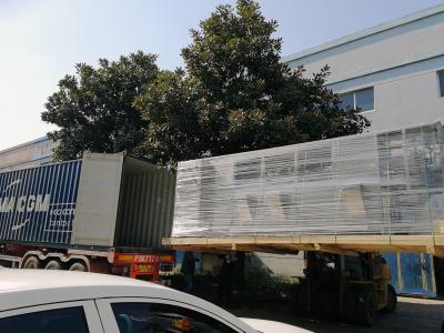 Cina 450BPH 5 galloni 20 imbottigliamenti e tappatrice di litro con il touch screen in vendita