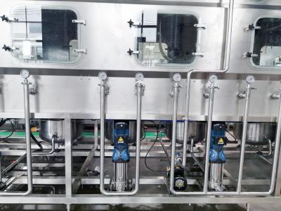 Cina imbottigliatrice automatica dell'animale domestico 18.9l con la funzione d'imballaggio di lavaggio in vendita