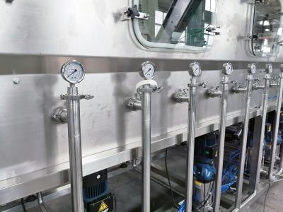 Cina 20 litri 600 di BPH dello SpA di capacità di riempimento accurata della bottiglia della macchina automatica del riempitore in vendita