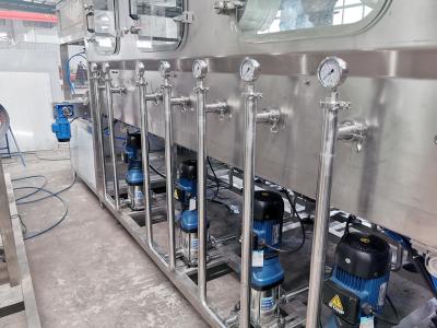 Cina 600BPH imbottigliatrice dell'acqua da 5 galloni con Multistages che risciacqua processo in vendita