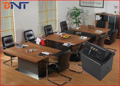 Chine La presse cachée par Tableau sautent les prises de puissance de bureau avec le panneau inférieur de connexion à vendre