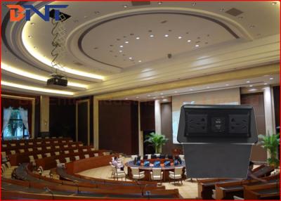 Chine Les boîtes de bureau de prises de puissance de chargeur de 2,1 ampères USB, sautent la prise de puissance universelle à vendre