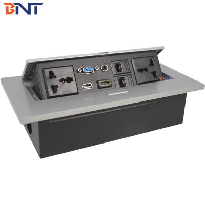 Chine Prise de bureau cachée de puissance noire avec l'interface USB/3,5 d'audio BD610-7 à vendre